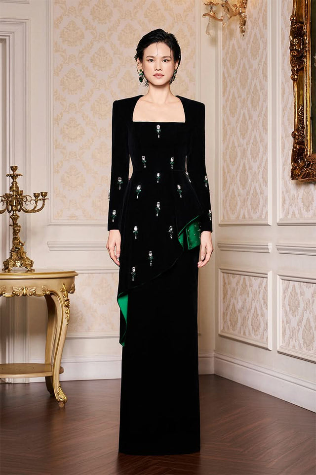 BLACK QUEEN ANNE NECKLINE AND DRAPED WAIST VELVET GOWN | CULT MIA | IHF