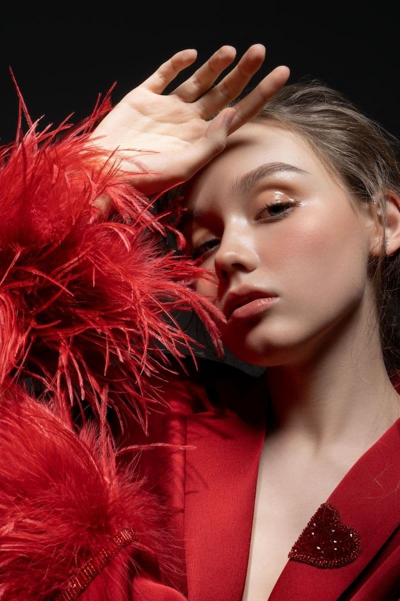 RED KELLY TAFFETA FEATHER SUIT JACKET | CULT MIA | 21Six