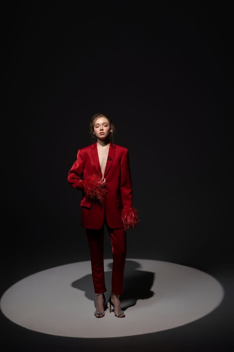 RED KELLY TAFFETA FEATHER SUIT JACKET | CULT MIA | 21Six