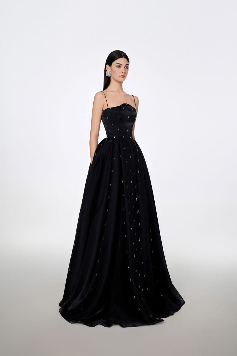 STRAPLESS FULL DRESS WITH STONE EMBELLISHMENT | CULT MIA | Tracy Studio