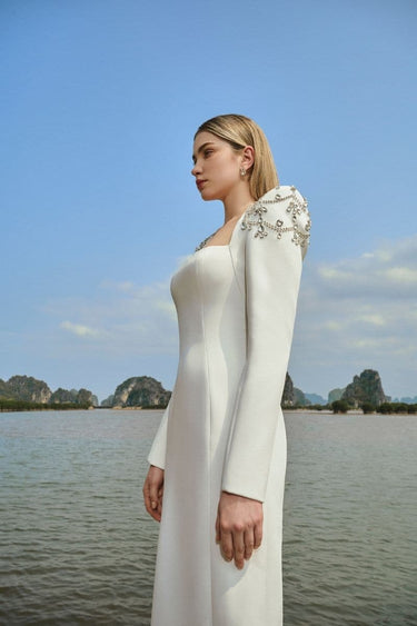 WHITE LONG SLEEVE TRAPEZOID NECKLINE BODYCON FULL DRESS | CULT MIA ...